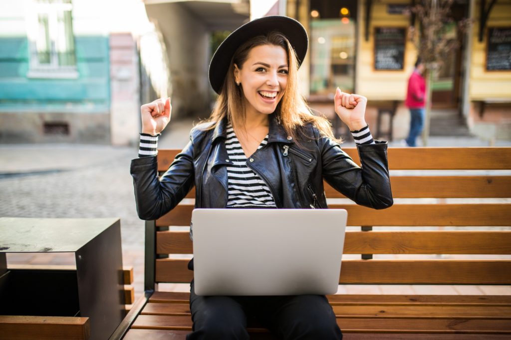 Forex in Relation to Stocks and Commodities