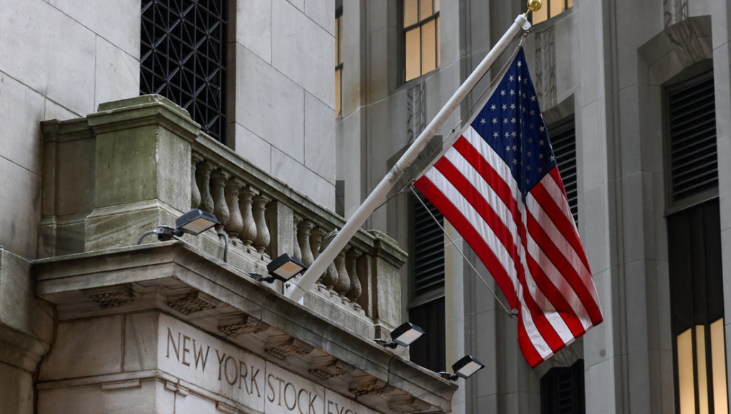 Wall Street Rises on Tech, Fed Focus - Forex News by FX Leaders